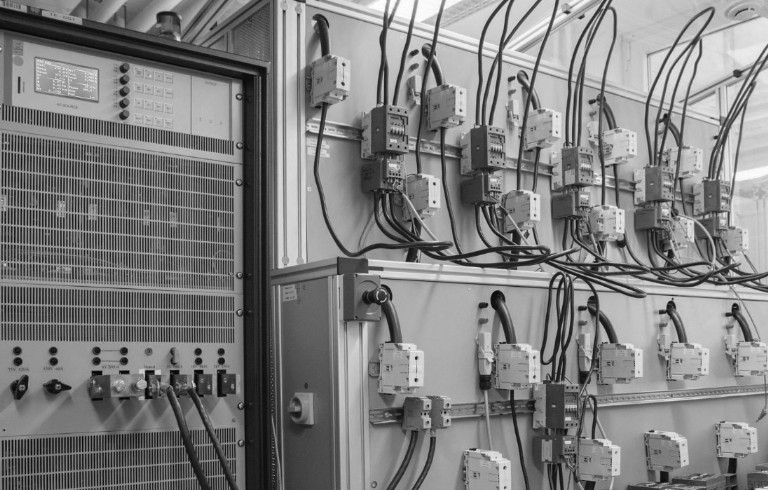 Three Phase AC Sources | Programmable PSUs | ETPS Ltd.